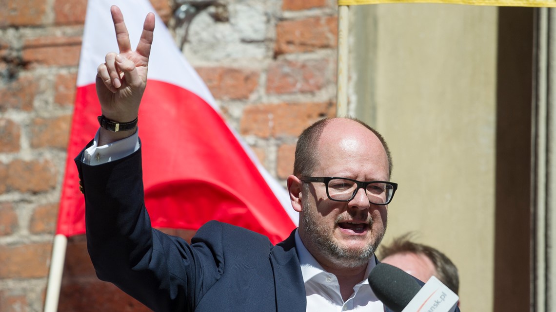 Polish mayor dies after being stabbed in heart at age 53 | cbs19.tv
