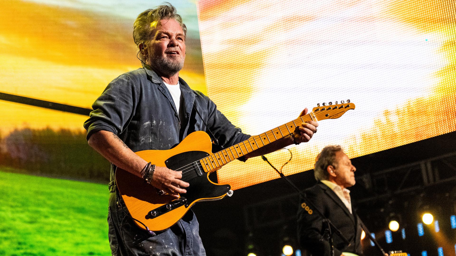John Mellencamp announces 'Dancing Words Tour' with 19 US dates | cbs19.tv