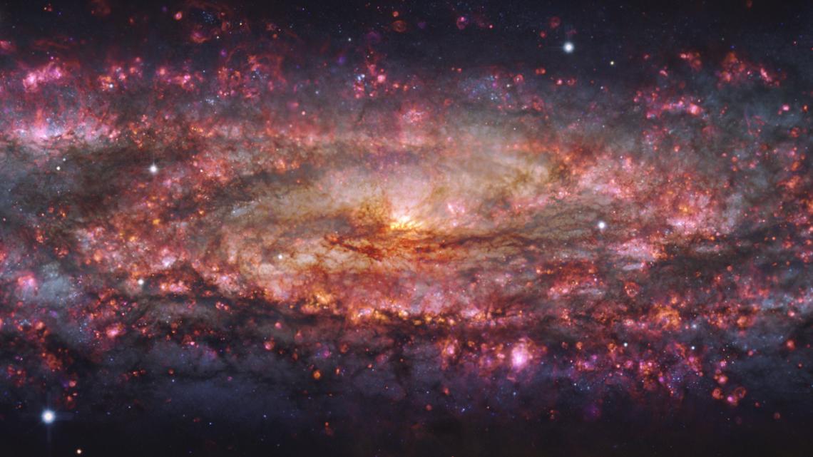 Astronomers unveil dazzling Sculptor galaxy image | cbs19.tv