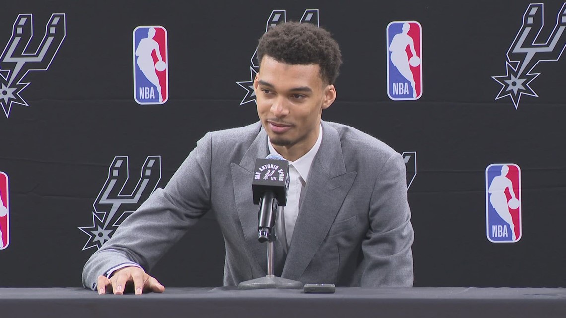 'This kid has skills and he can play' | NBA legend Magic Johnson | cbs19.tv