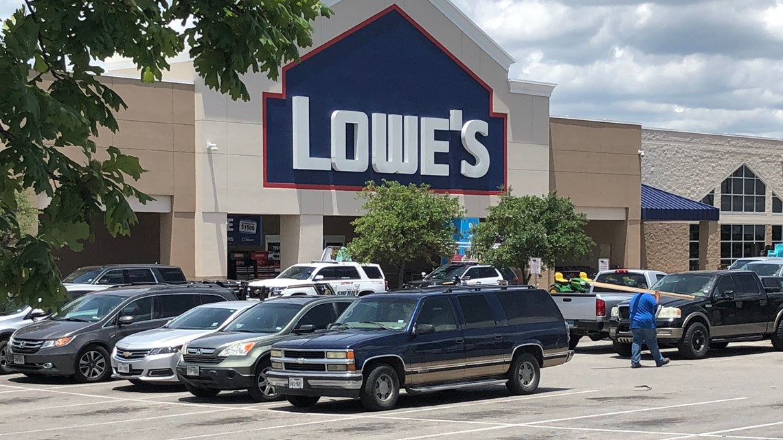 Trick-or-Treat at East Texas Lowe's locations | cbs19.tv