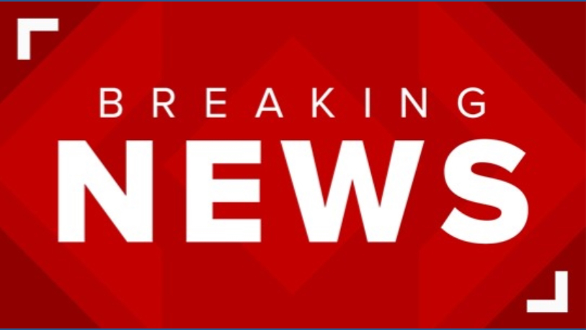 LIVE: 2 people hospitalized after shooting involving federal agents in ...