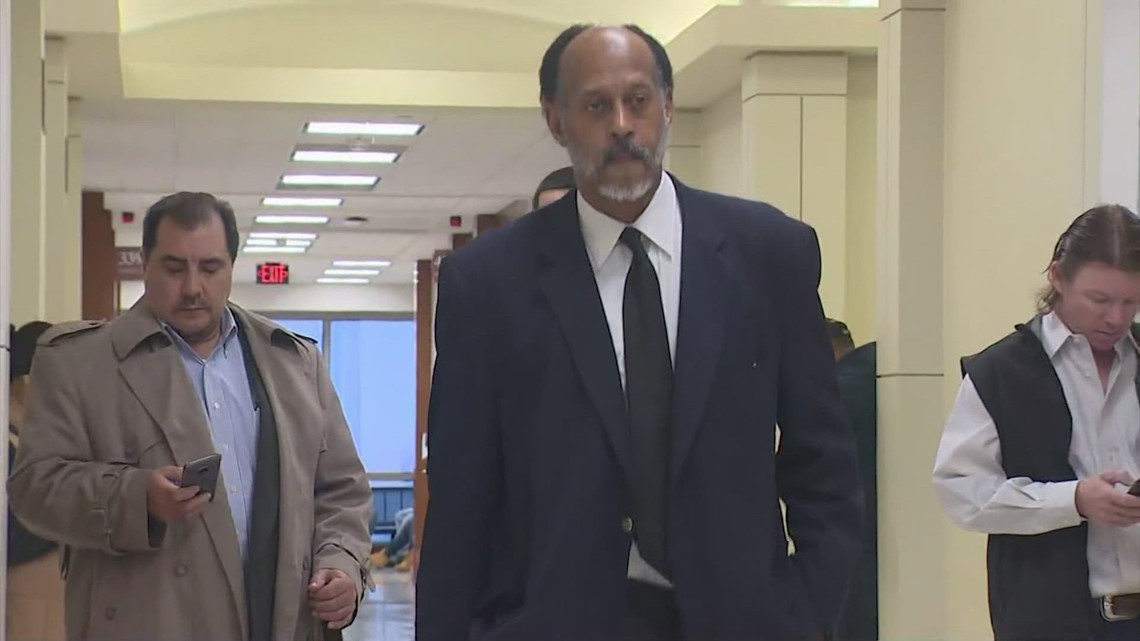 Houston man accused of holding woman captive on Perry Street | cbs19.tv