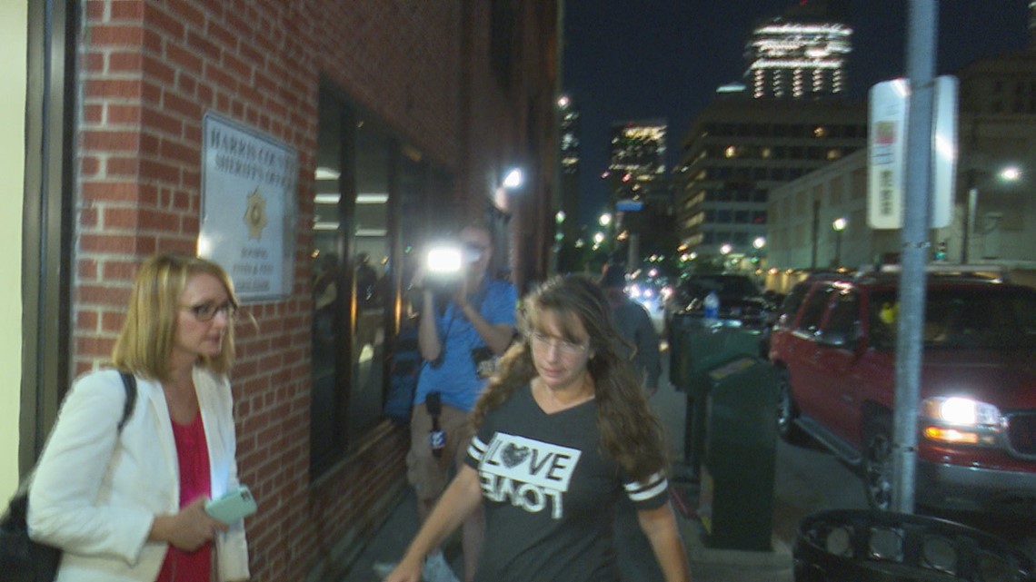 Judge: Urine tests, no guns for Chauna & Terry Thompson | cbs19.tv