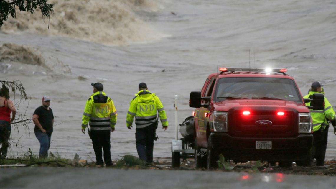 Texas flood updates: Death toll rises on second day of searching | cbs19.tv