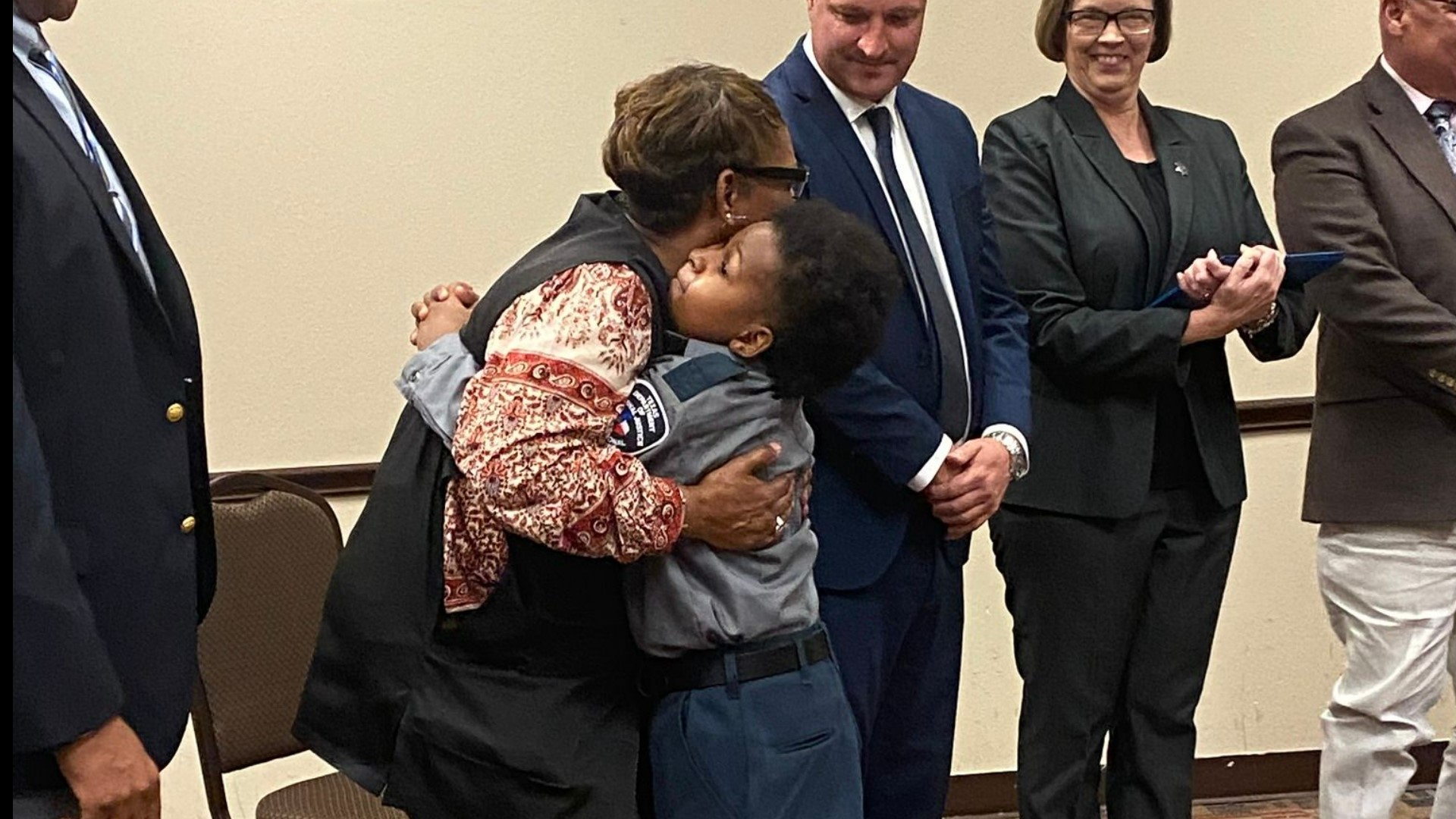 Devarjaye Daniel sworn in as TDCJ correctional officer | cbs19.tv