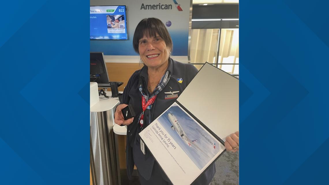 Arizona flight attendant fatally stabbed during indiscriminate attack ...