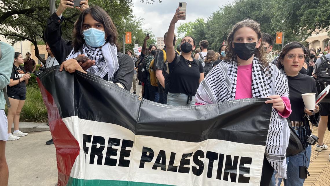 Arrests at UT students' pro-Palestine protest in Austin, Texas | cbs19.tv