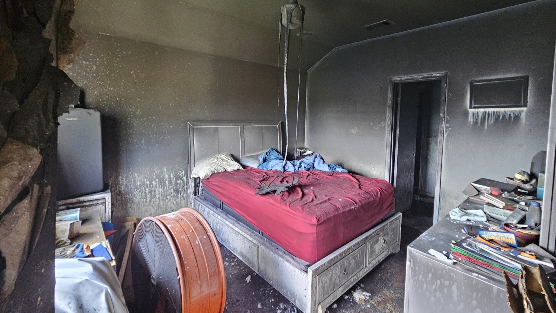 Leander man watches home burn after battery explosion | cbs19.tv