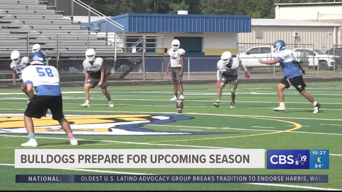 UNDER THE LIGHTS: Chapel Hill Bulldogs ready to return to Arlington ...