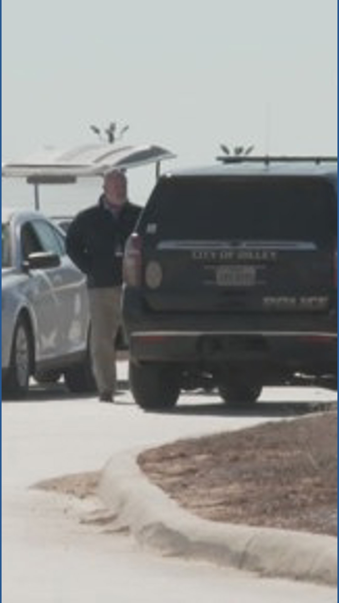 Rep. Joaquin Castro visits immigration facility where 5-year-old Liam ...