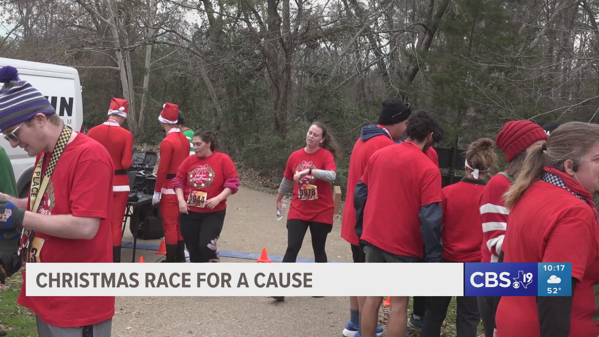 Christmas-themed race raises funds for nonprofit giving food, clothes ...