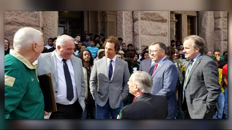 Matthew McConaughey joins Longview Lobos at capitol for state ...