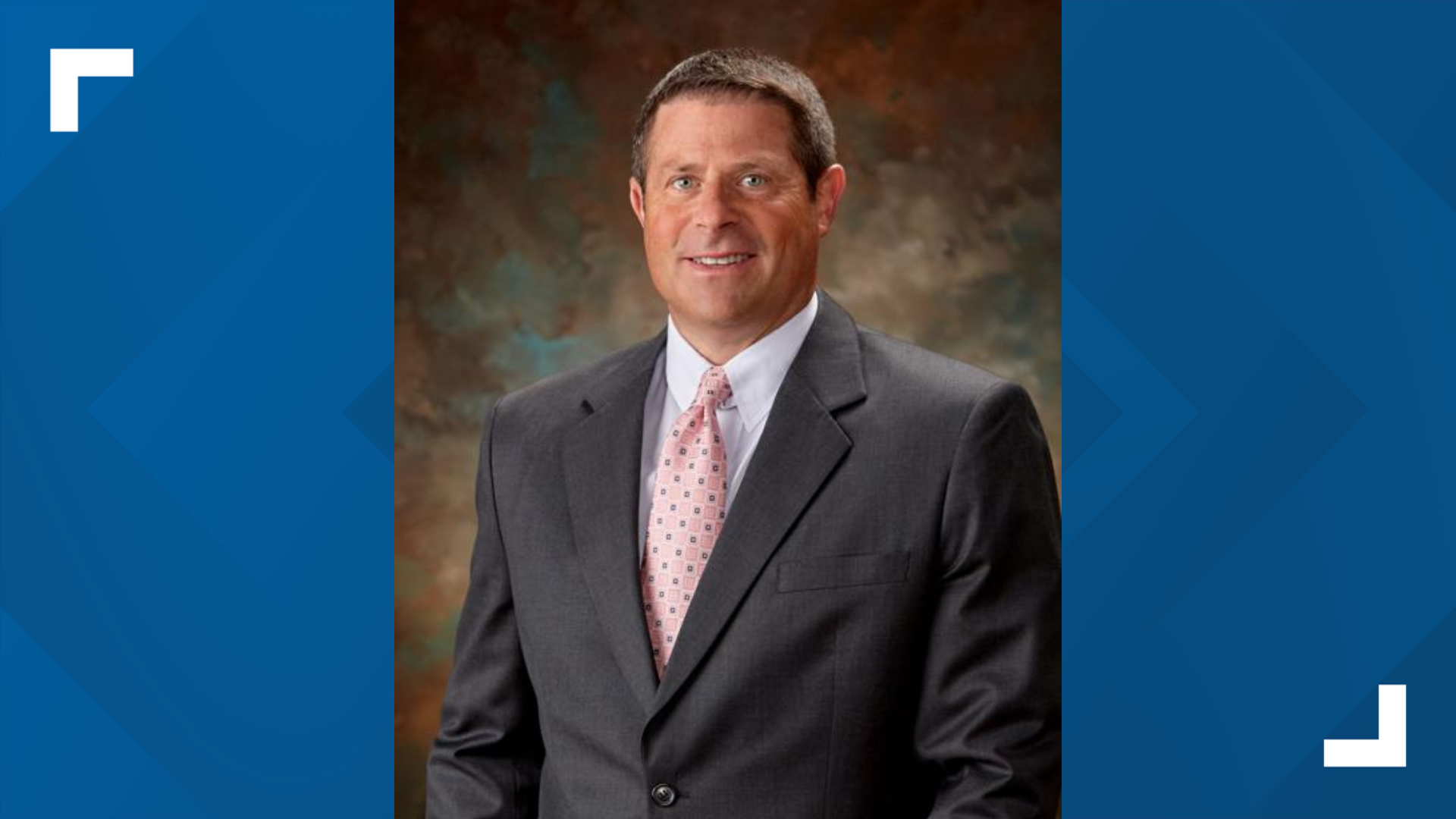 Andy Mack to run for 3rd, final term as Longview mayor | cbs19.tv