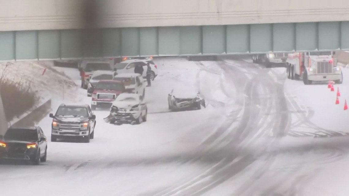 Bomb cyclone brings dangerous cold to Midwest | cbs19.tv