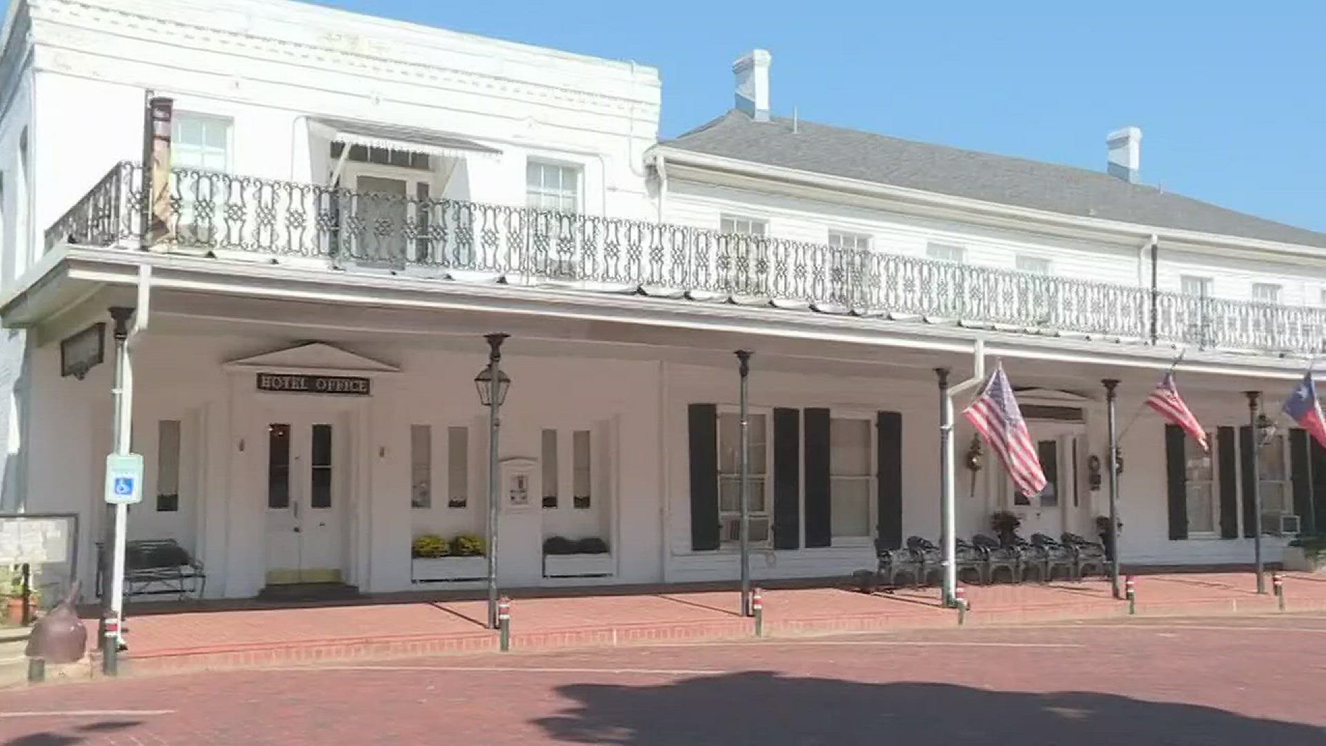 Ghost tour highlights paranormal activity in Jefferson | cbs19.tv