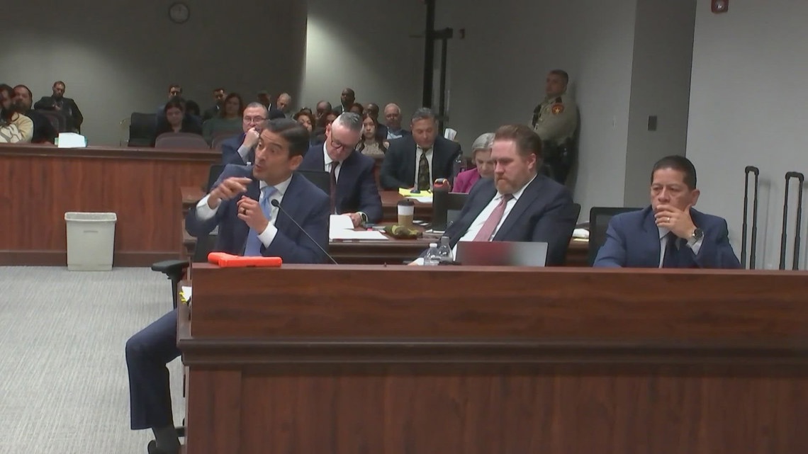 Uvalde school shooting trial see emotional moment | cbs19.tv