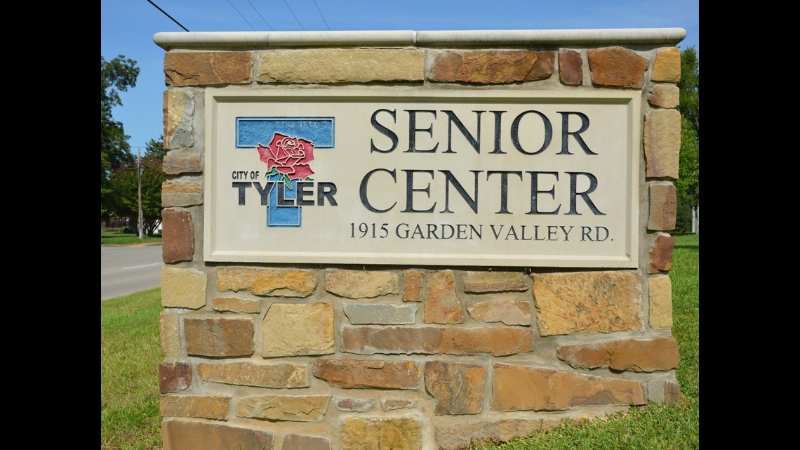 Tyler Senior Center brings back weekly dances | cbs19.tv