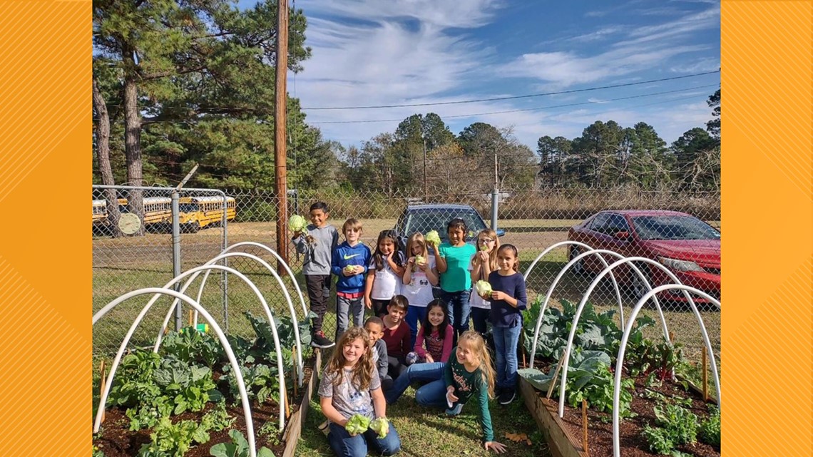 Learn Grow Eat & Go initiative taught to students in Rusk County | cbs19.tv