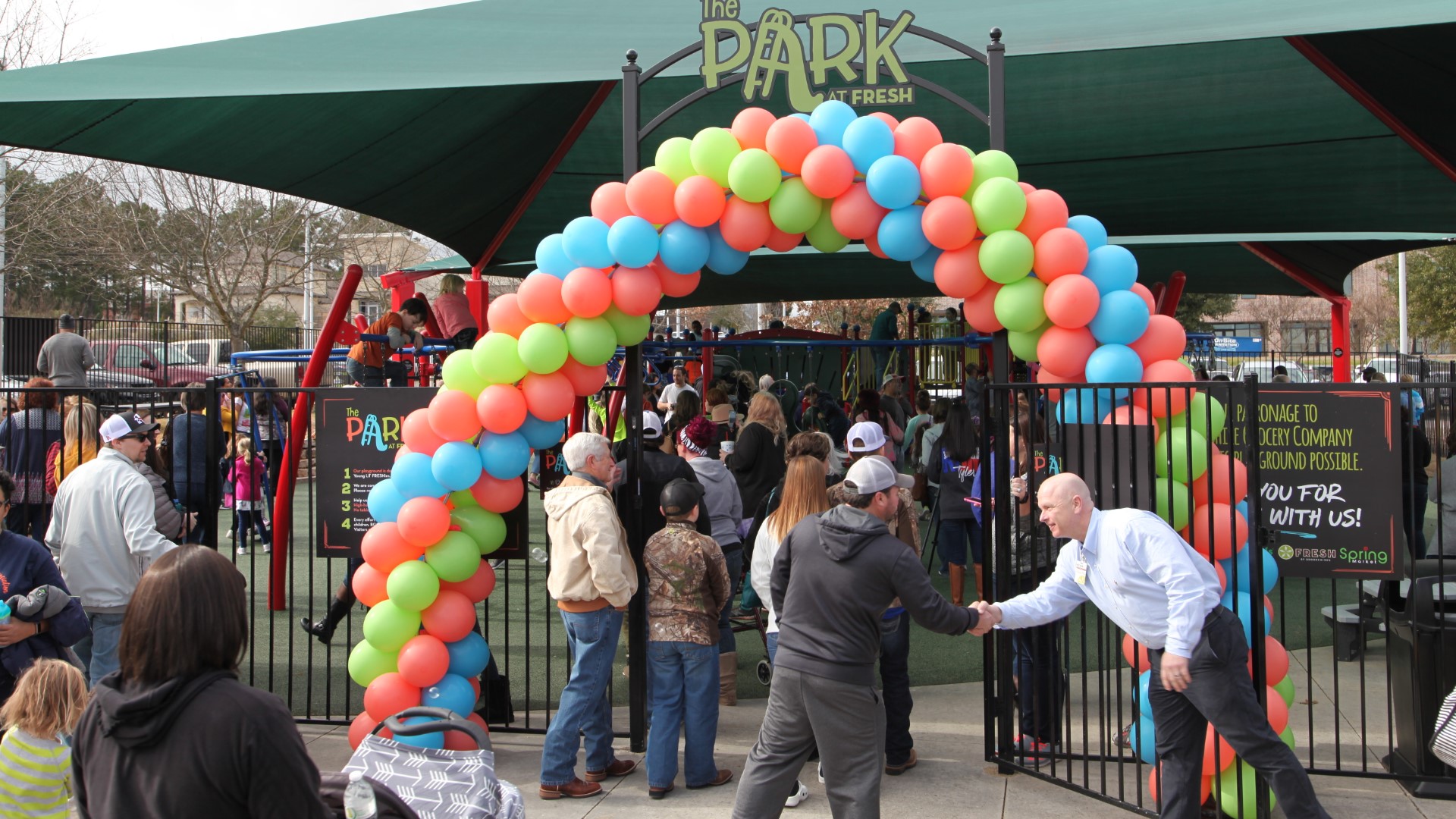 Brookshires Grocery Co. opens 'The PARK at FRESH' | cbs19.tv