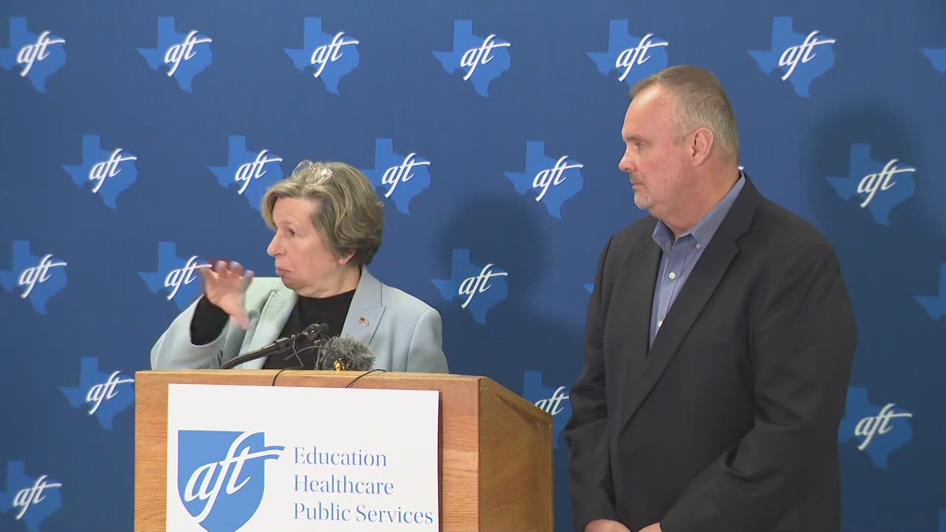 Can any vehicle help fight a wildfire? A federal pilot program is ...