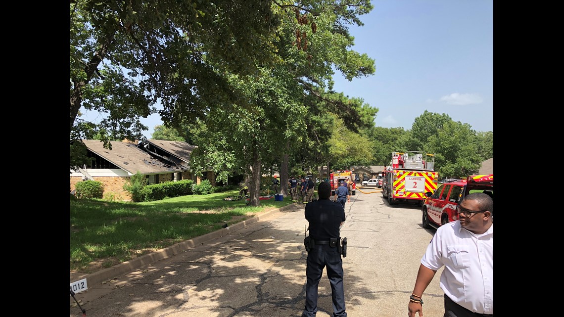 Crews respond to house fire in Tyler | cbs19.tv