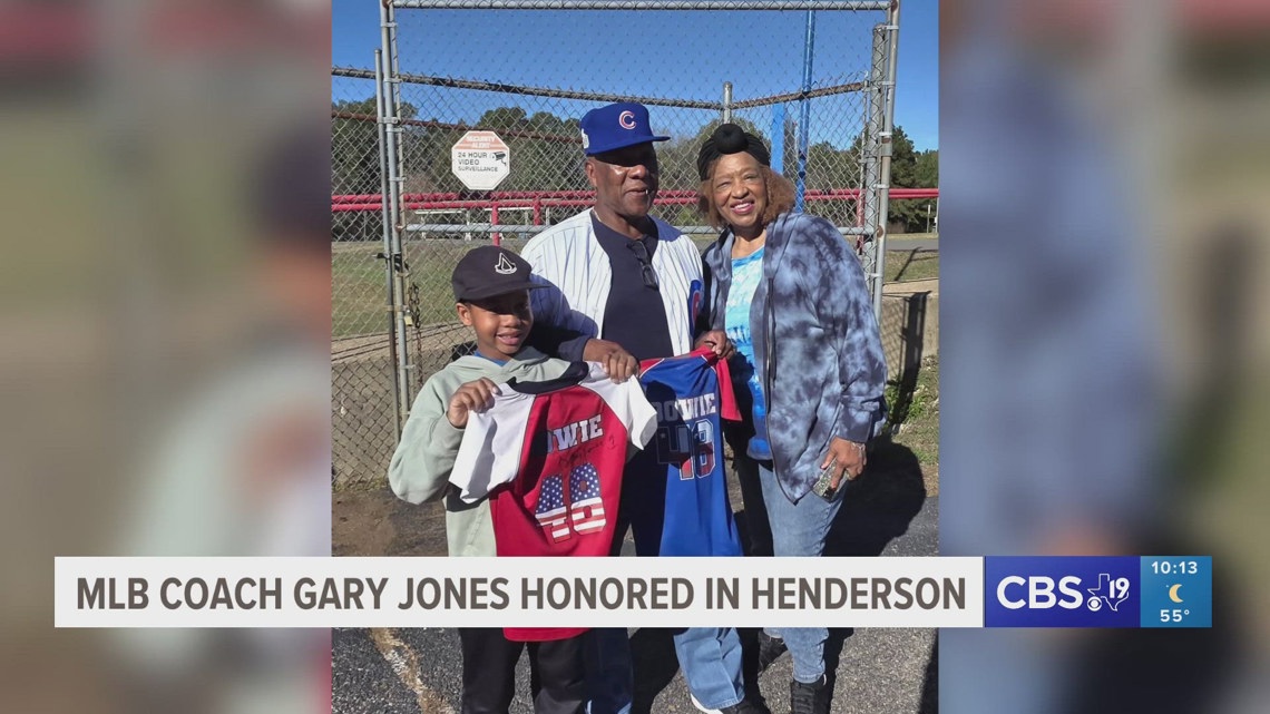 MLB coach Gary Jones attends ribbon cutting ceremony for East Texas ...
