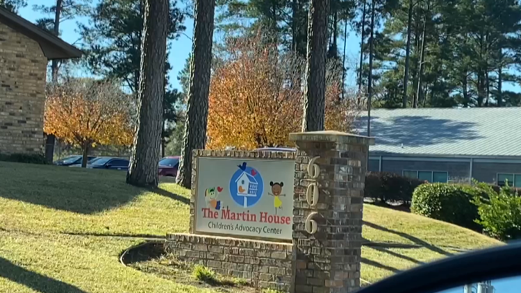 Longview children center receives donation | cbs19.tv