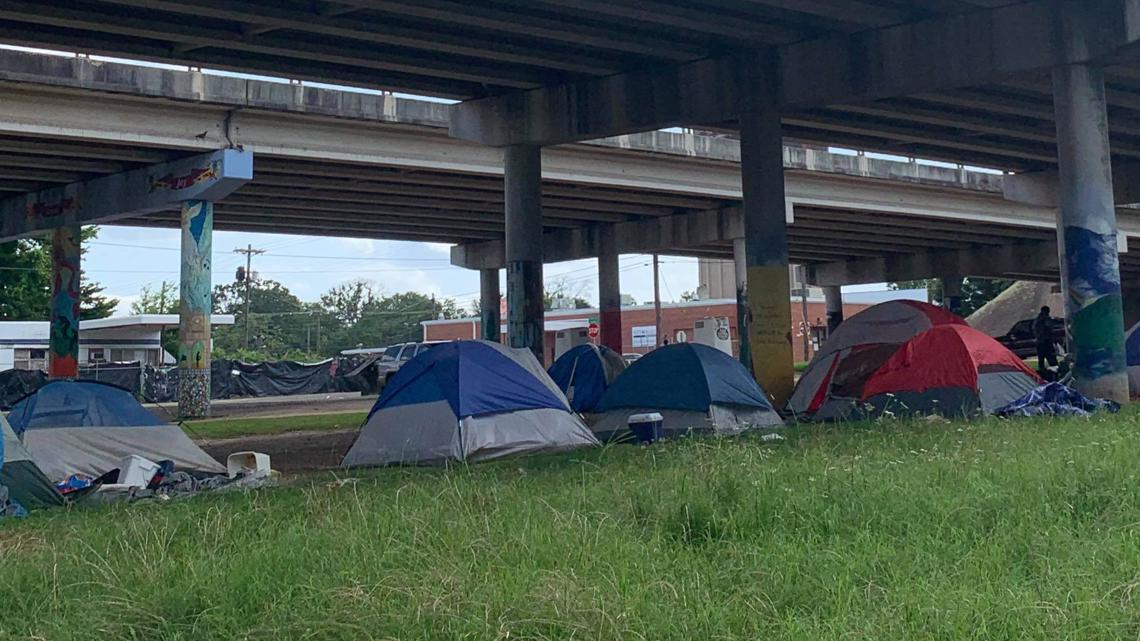 Volunteers needed to help homeless get off streets in Tyler | cbs19.tv