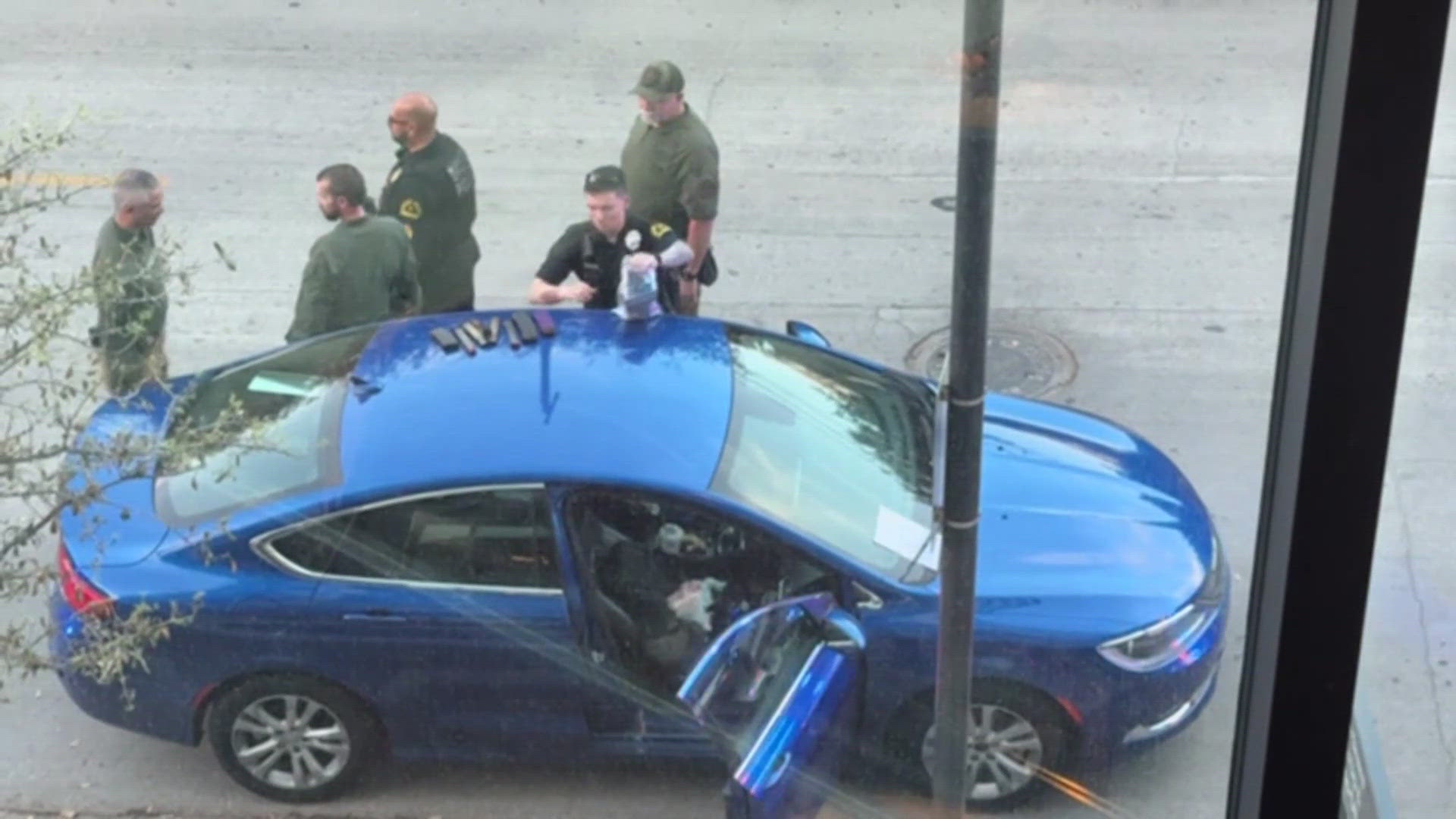 Dallas police arrest masked man near watch party after finding ...