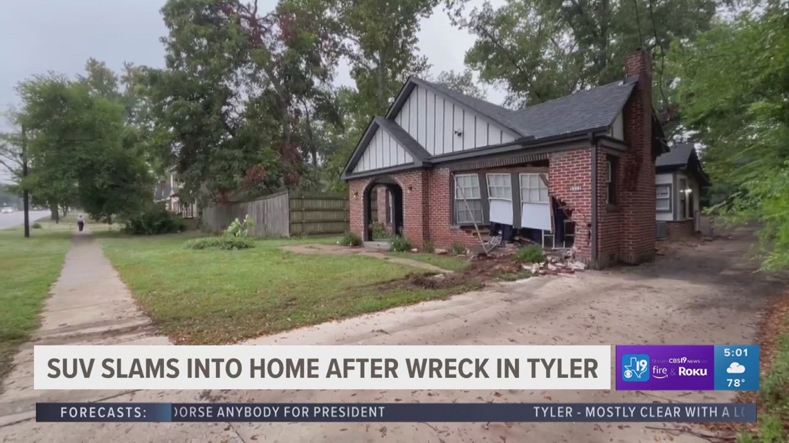 Vehicle drives through home on S. Broadway Ave. in Tyler | cbs19.tv Vehicle drives through home on S. Broadway Ave. in Tyler | cbs19.tv