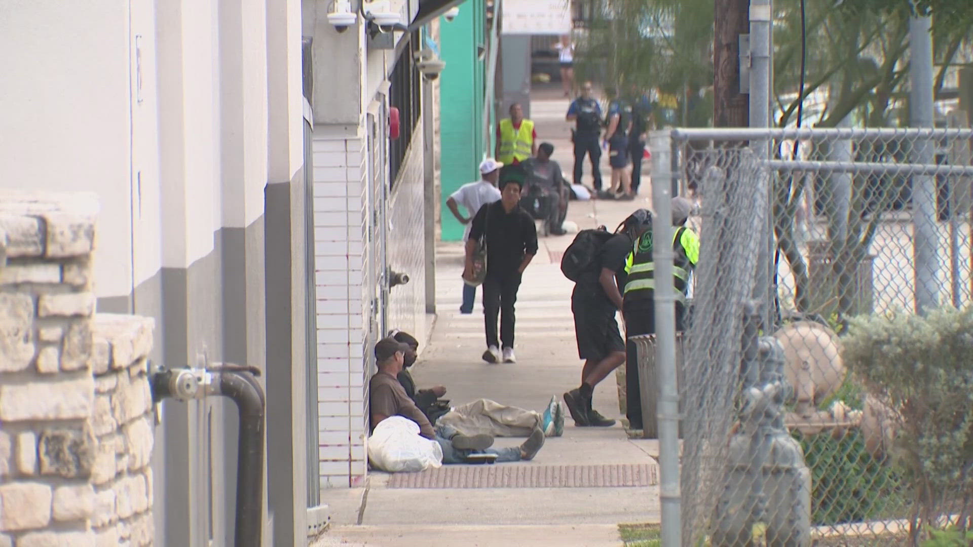 Texas moves faster to remove squatters under new eviction law in effect ...