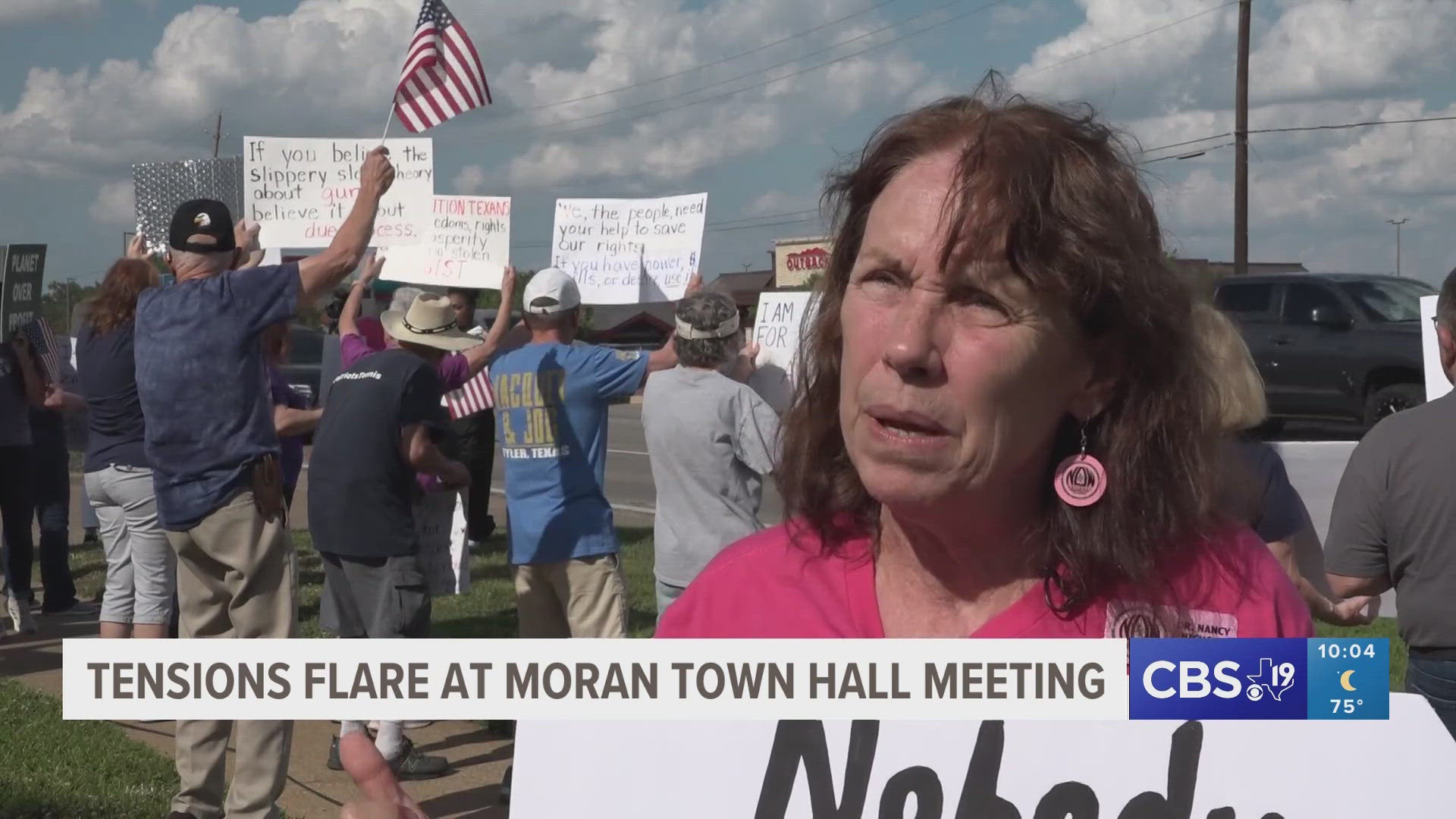 Congressman Moran faces tense town hall in Tyler | cbs19.tv
