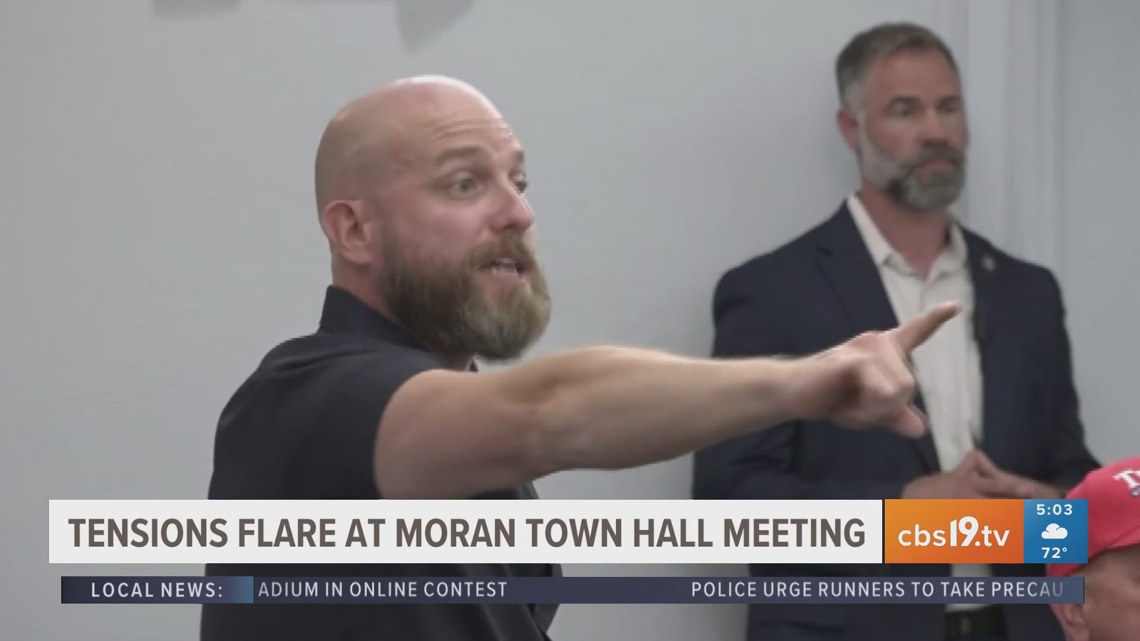 Congressman Moran faces tense town hall in Tyler | cbs19.tv