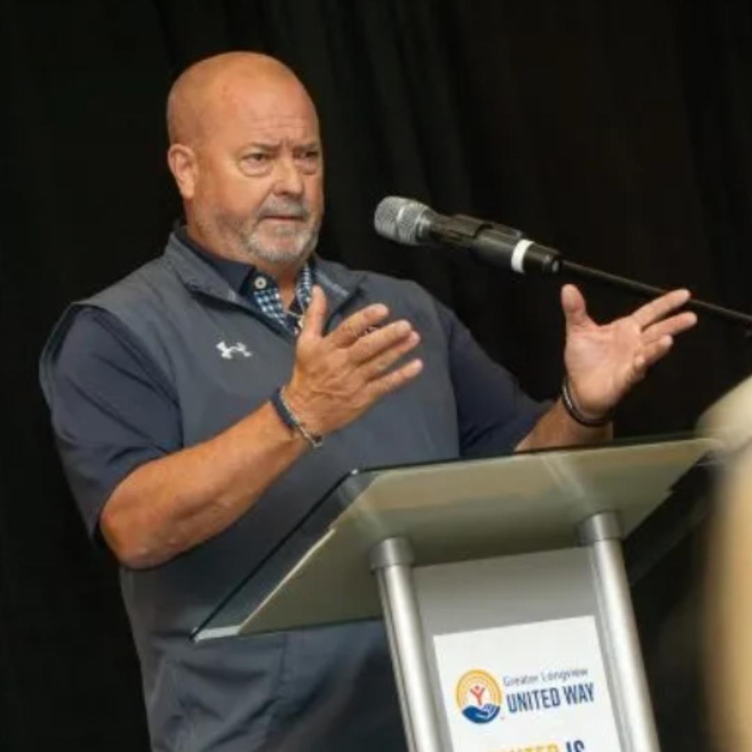 ‘A choice in the middle’: Pine Tree ISD superintendent will run as ...