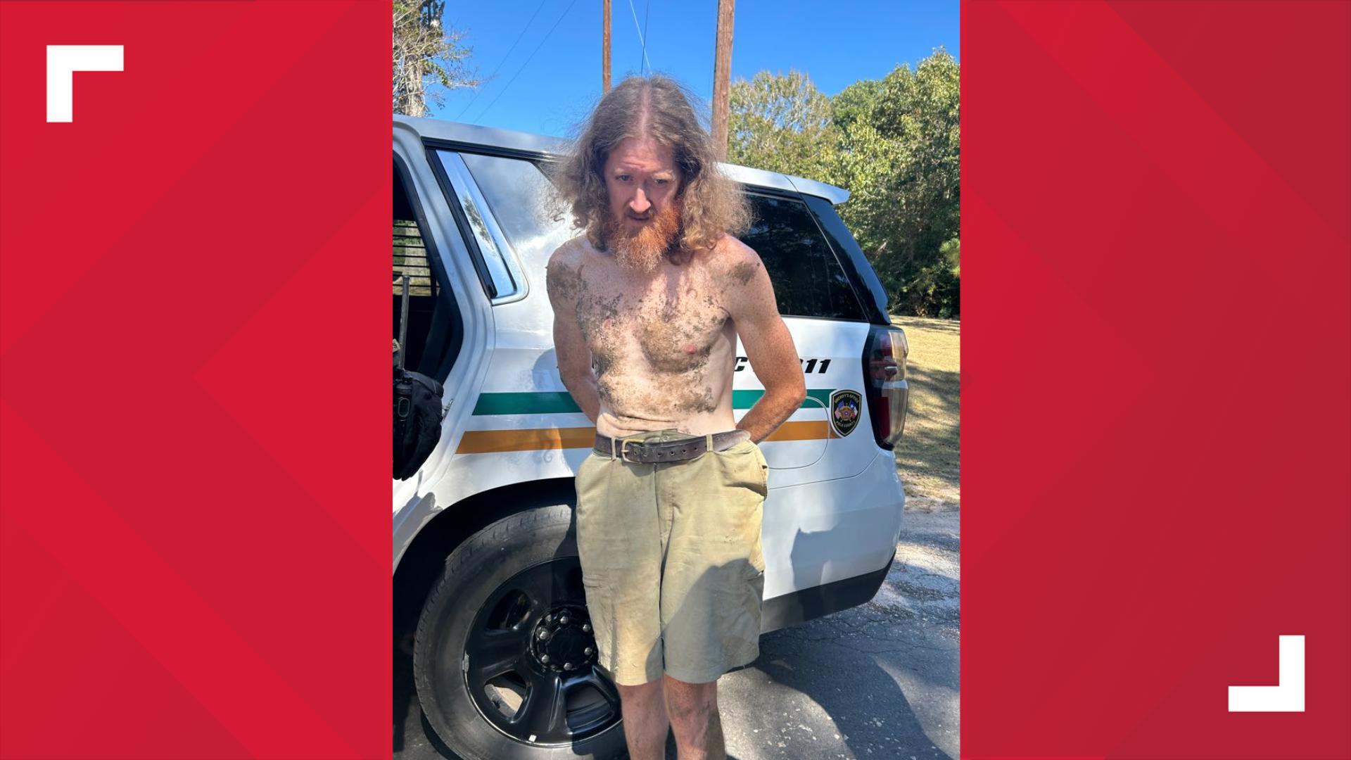 Polk County deputies look for 'armed and dangerous' suspect | cbs19.tv