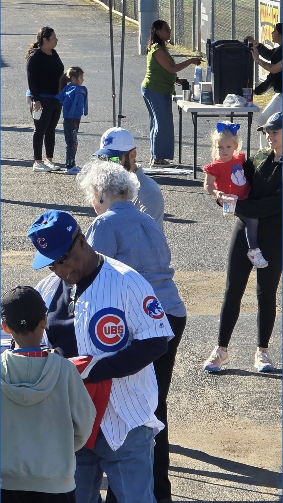 MLB coach, former professional player Gary Jones attends ribbon cutting ...