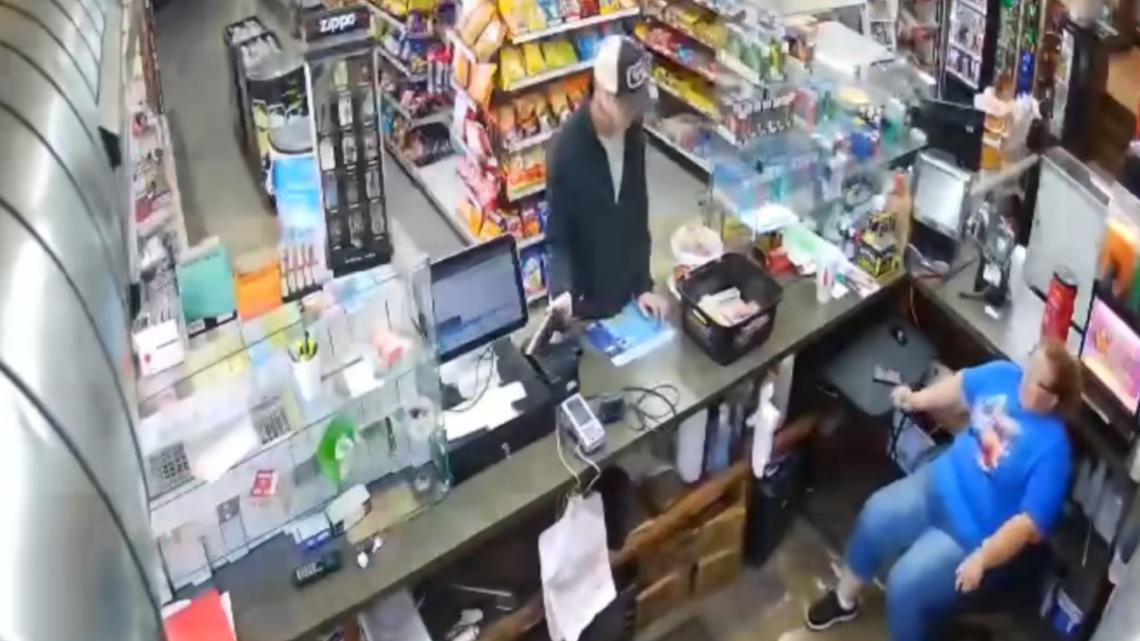 Man accused of robbing East Texas store at gunpoint arrested | cbs19.tv