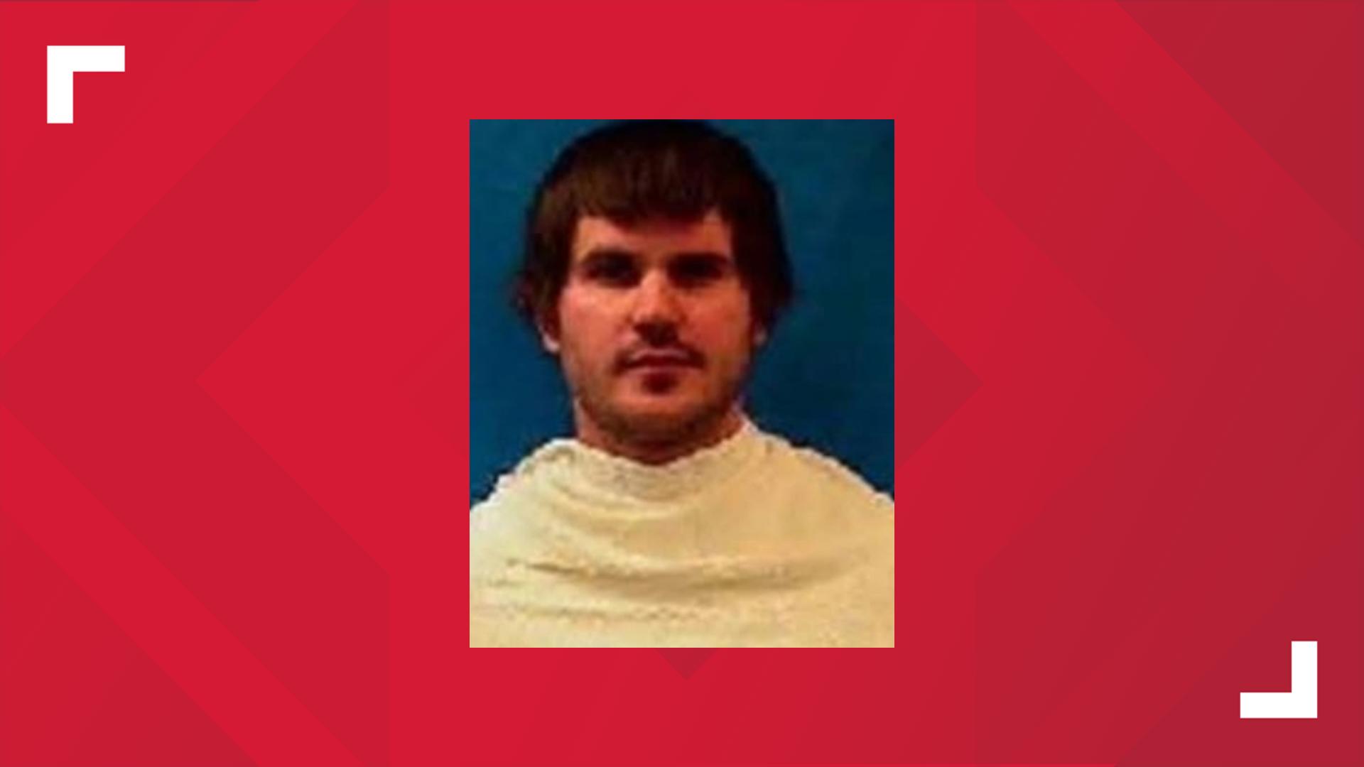 Sheriff's office looking for murder suspect along near Grand Saline ...