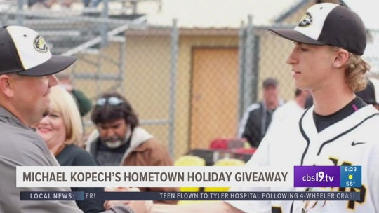 UNDER THE LIGHTS COACH OF THE WEEK: Carthage's Scott Surratt | cbs19.tv