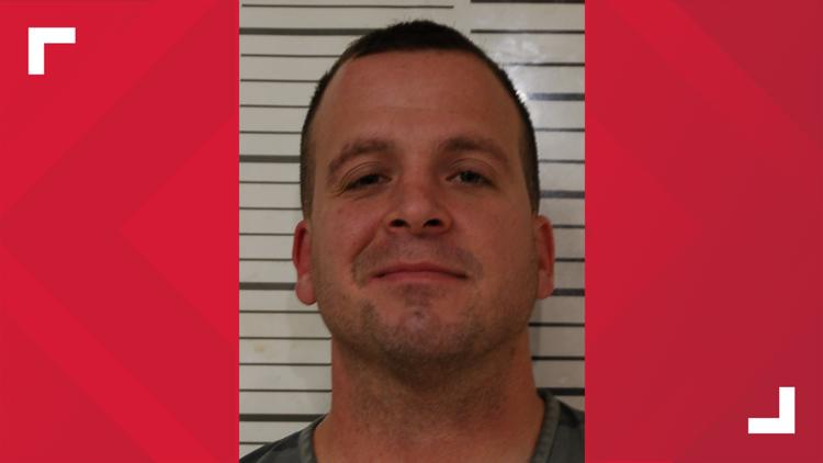 DPS trooper accused of forcing himself into Texas home arrested | cbs19.tv