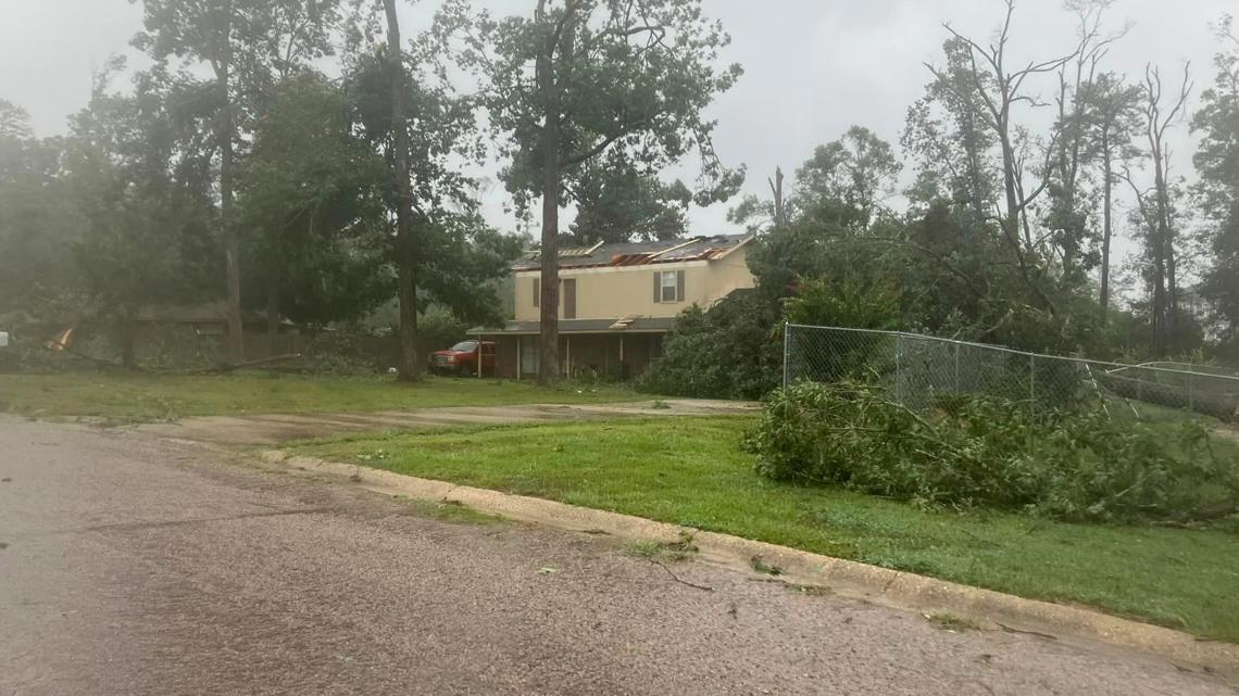 Tracking Beryl's path toward East Texas with live updates | cbs19.tv