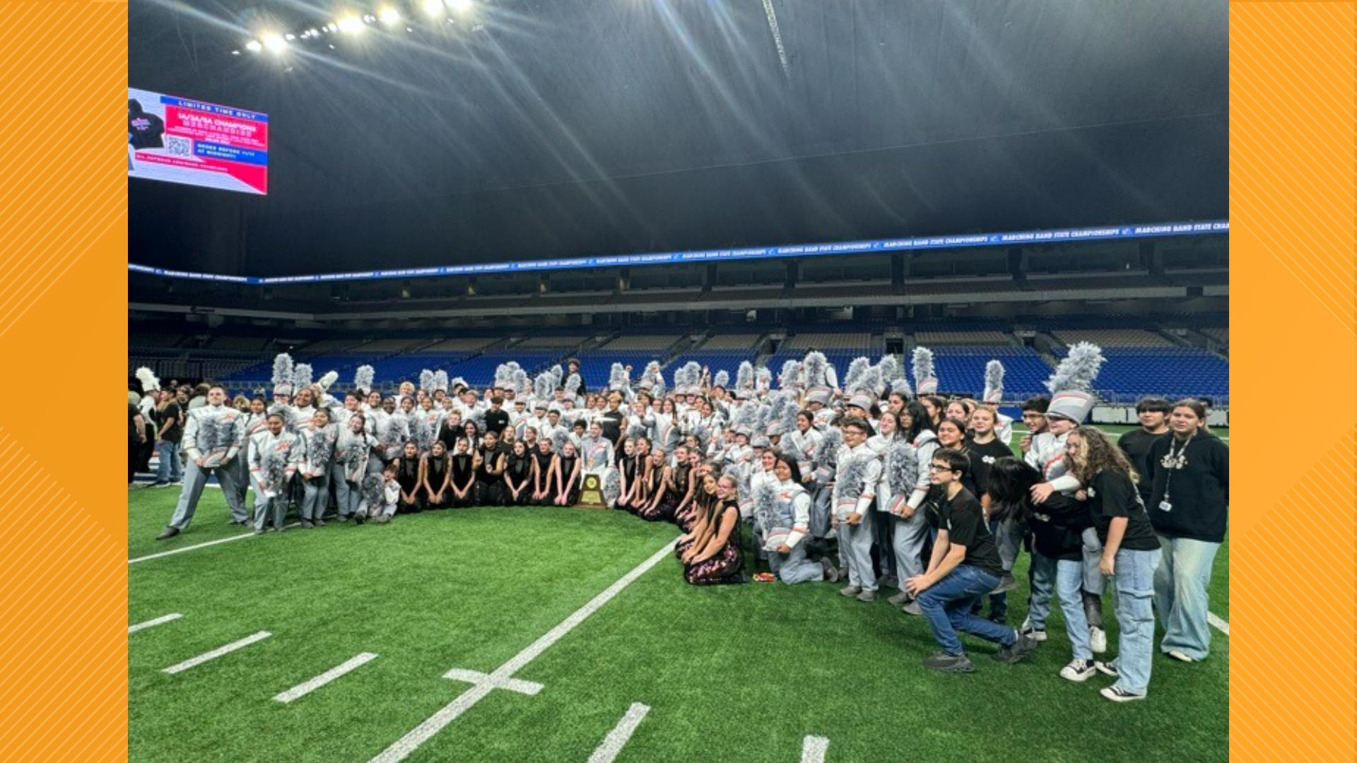 Mineola High band wins State Marching Band championship | cbs19.tv