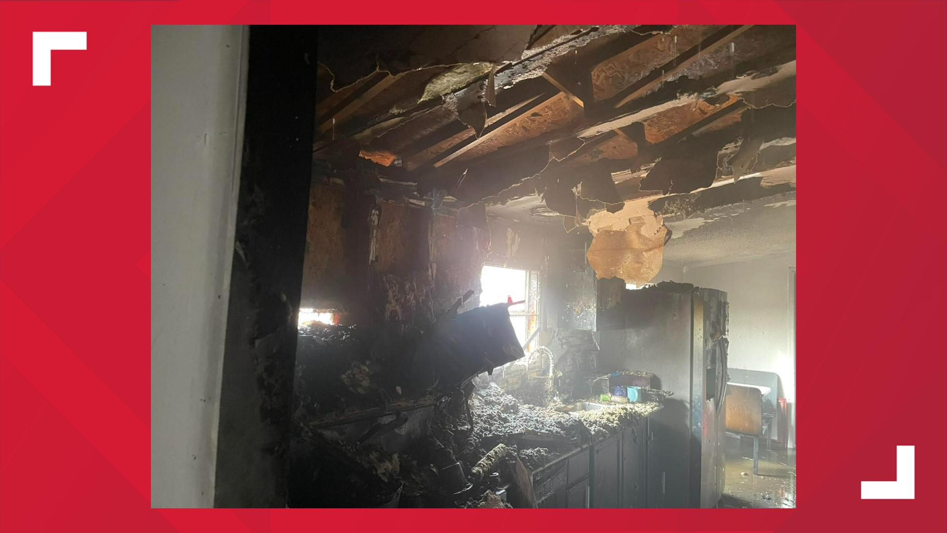 Family homeless after fire destroys home in Payne Springs | cbs19.tv