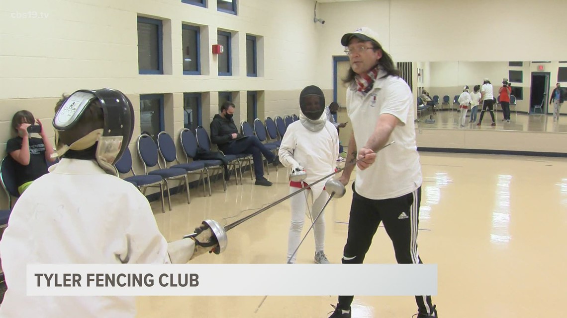 Tyler Fencing Club provides quite the workout for students | cbs19.tv