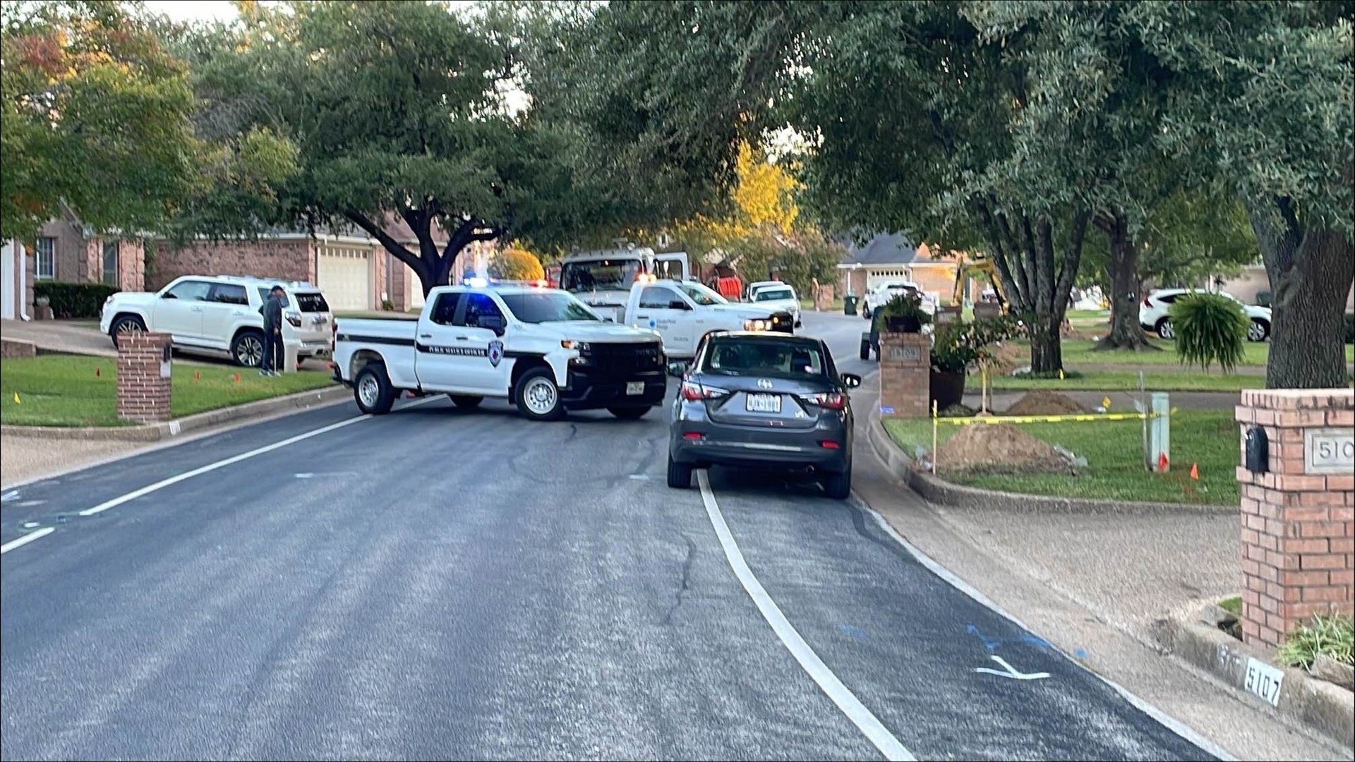 Fire crews working on gas leak in south Tyler | cbs19.tv
