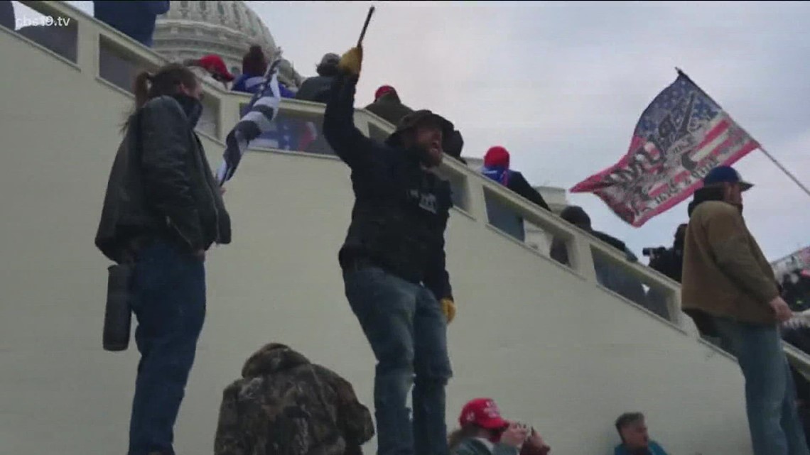 WATCH: Federal government releases videos of Longview's Ryan Nichols ...