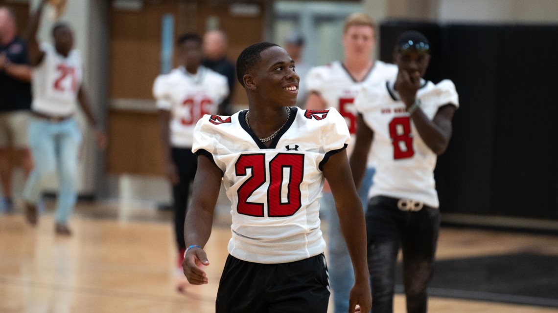 Legacy football team named state finalists for National award | cbs19.tv