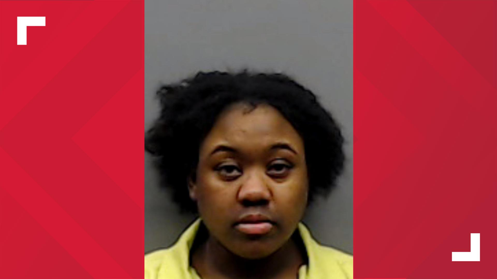 Ex-Texas leasing agent gets probation for scamming renters | cbs19.tv