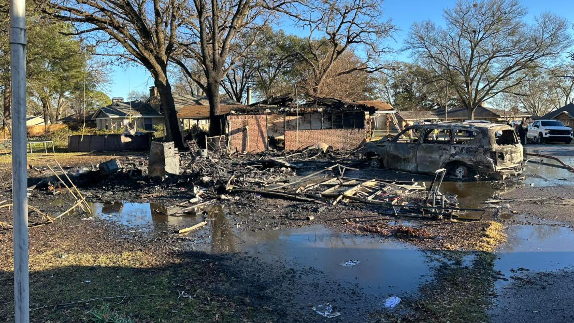 Family of 9 displaced in Payne Springs house fire | cbs19.tv